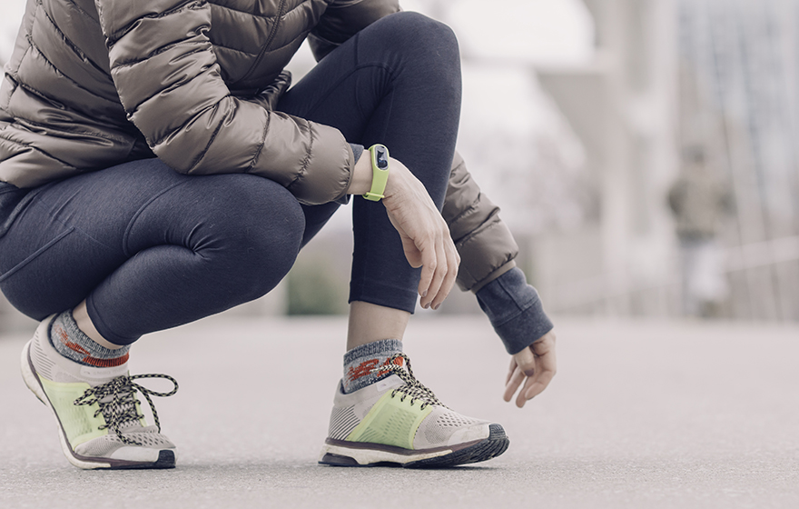 8 Easy Exercises You Can Do While Traveling - Lifetime Daily